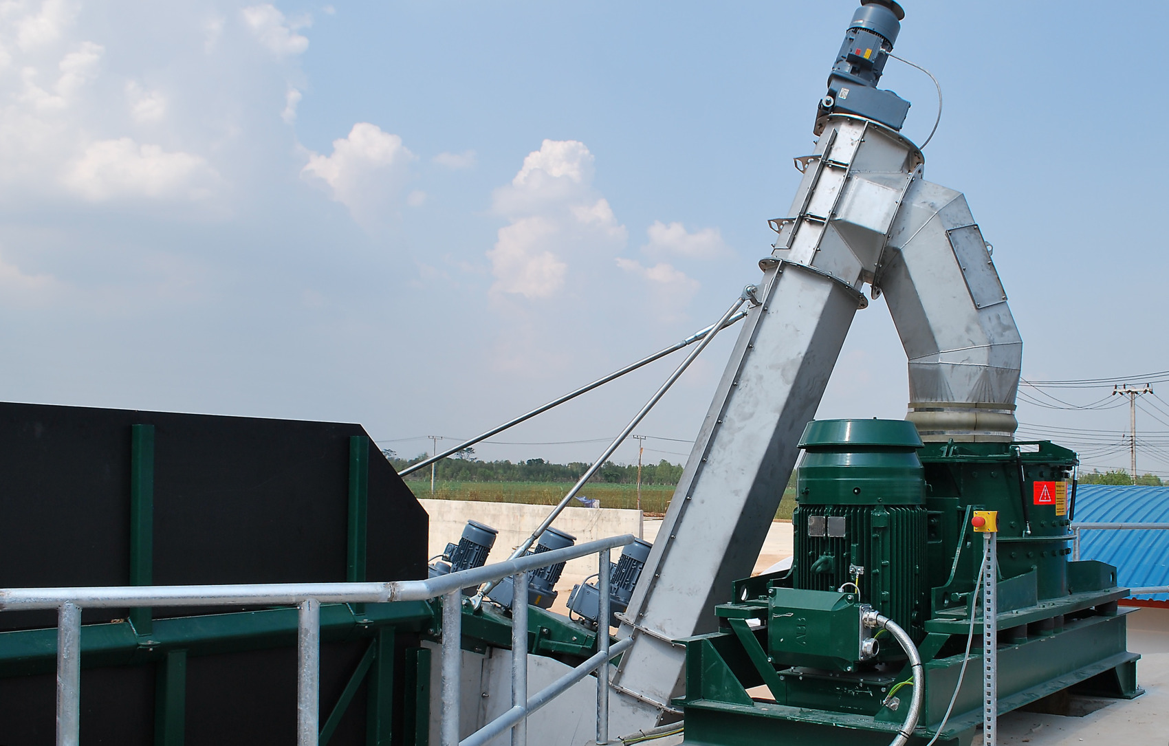 Zorg Biogas GmbH | Catalogue | Hammer mill for straw